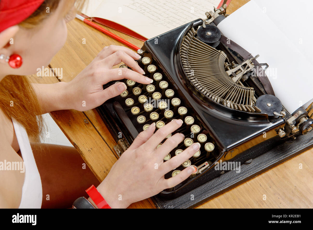 Woman girl writing letter vintage hi-res stock photography and images ...