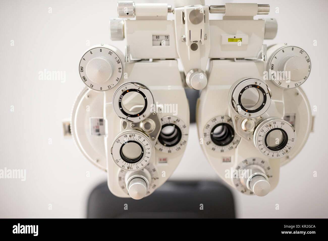 Optometry machine vision Stock Photo - Alamy