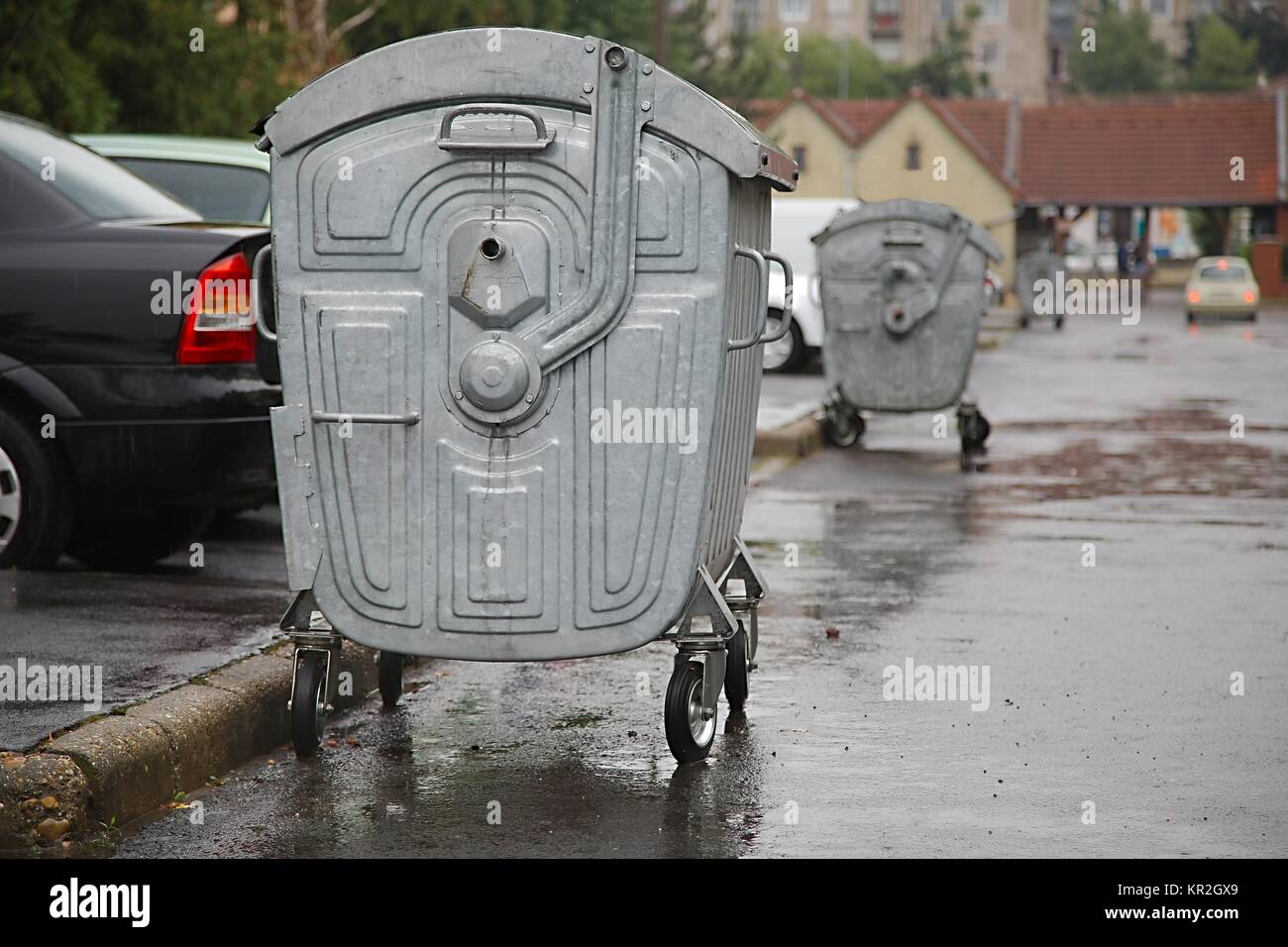 Garbage Containers Full, Overflowing Stock Photo - Alamy