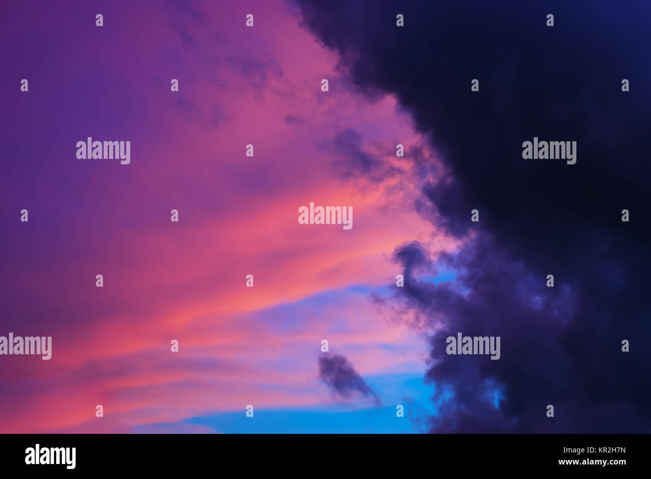 Cyclone background hi-res stock photography and images - Alamy