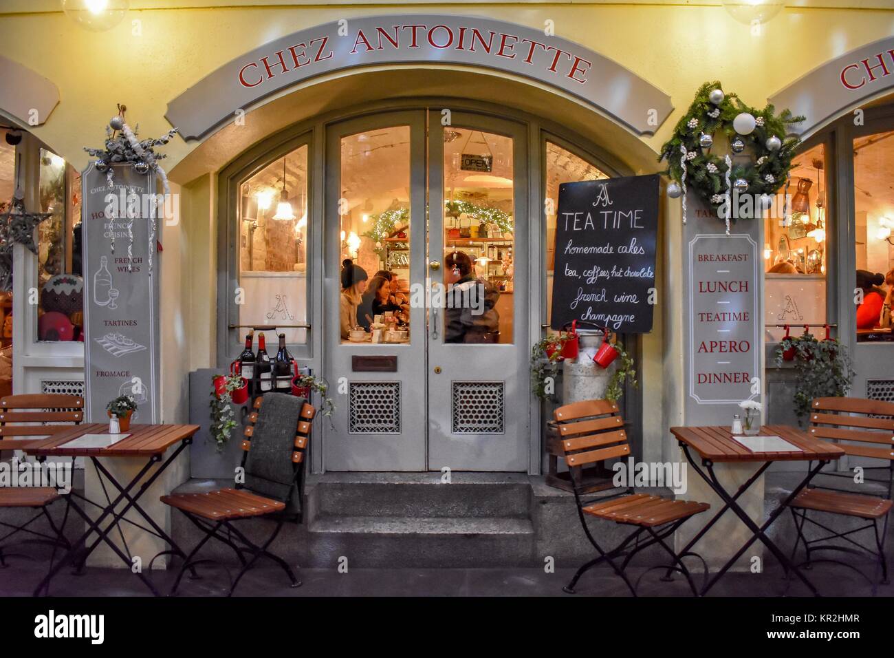 The restaurant door Stock Photo - Alamy