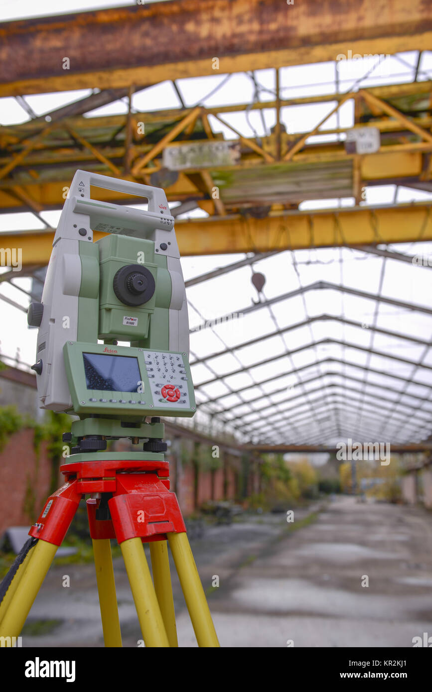 Ground surveyor and surveying operation Stock Photo - Alamy