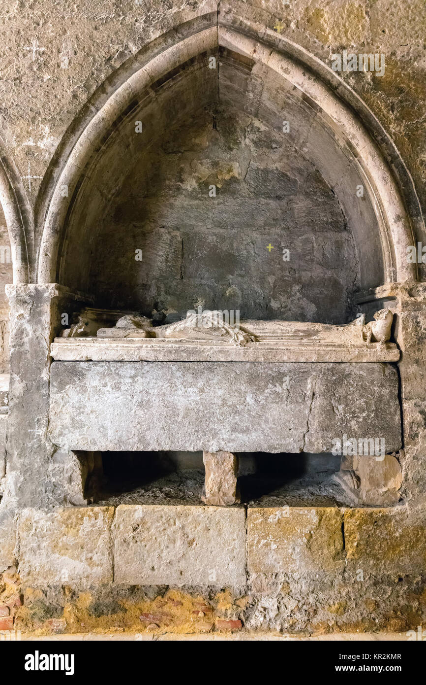 Medieval tomb in the Cloisters of the Lisbon Cathedral in Lisbon ...