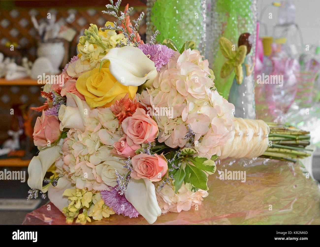 Yellow Rose And Calla Lily Bouquet