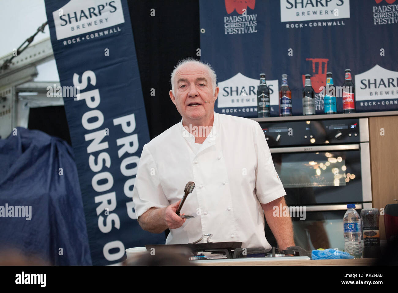 Rick Stein cooking at the Padstow Christmas Festival Stock Photo - Alamy