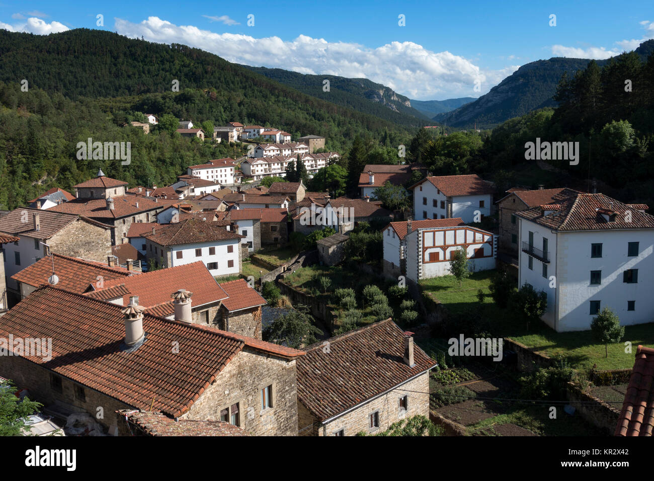Roncal spain hi-res stock photography and images - Alamy