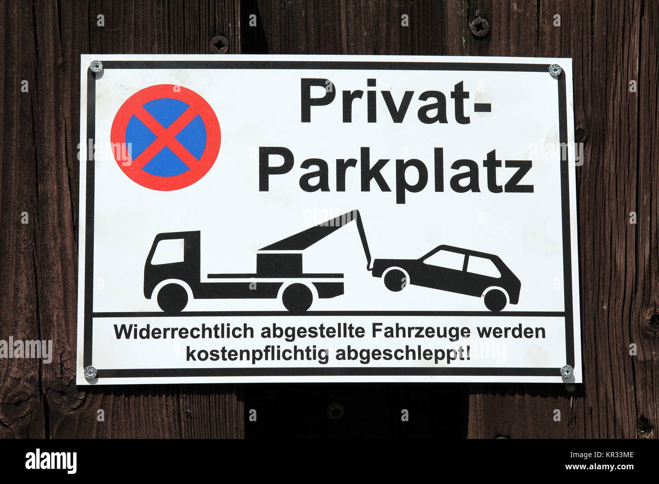 private parking lot Stock Photo - Alamy private parking lot Stock Photo - Alamy