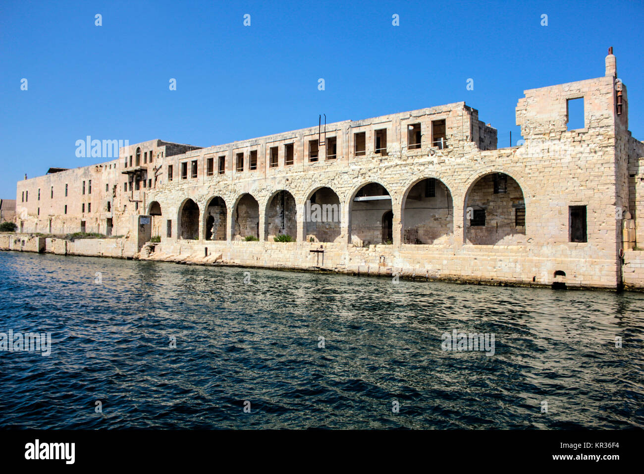 The city walls of Valletta with old castle - Malta Stock Photo - Alamy
