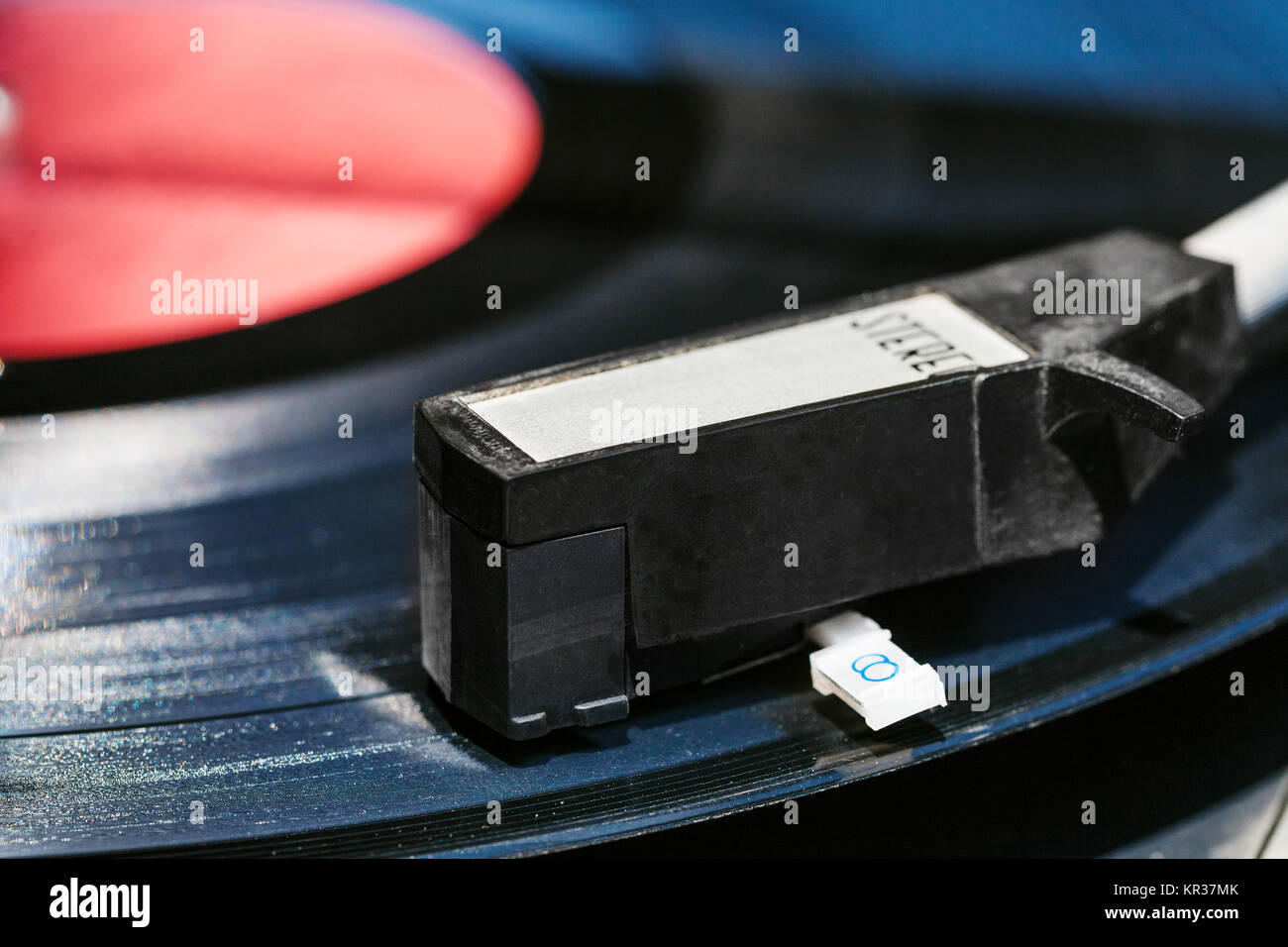 Record player motor hi-res stock photography and images - Alamy