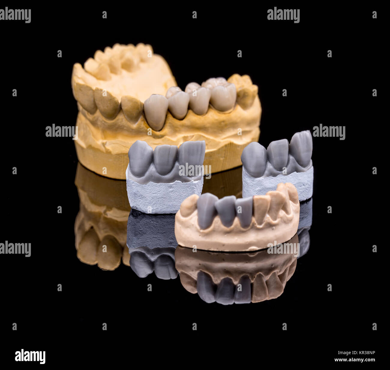 Fake teeth denture prothesis hi-res stock photography and images - Alamy