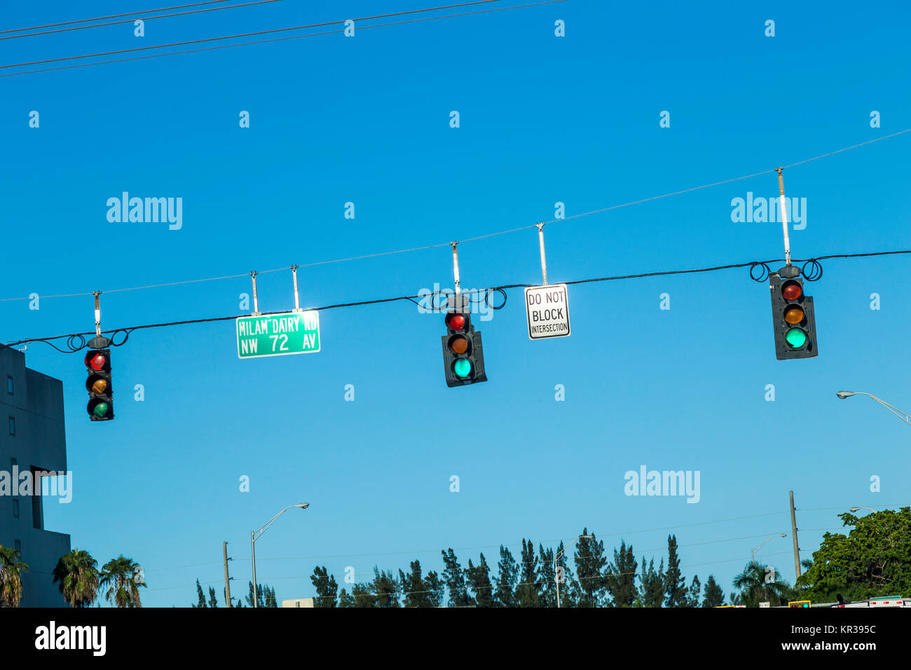 green traffic light at a crossing Stock Photo - Alamy