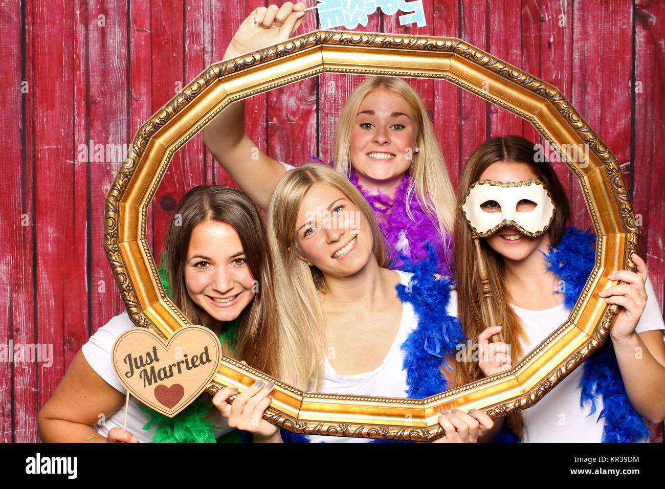 Partyartikel hi-res stock photography and images - Alamy