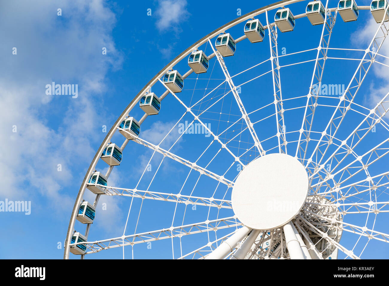 Wheel review in park hi-res stock photography and images - Alamy