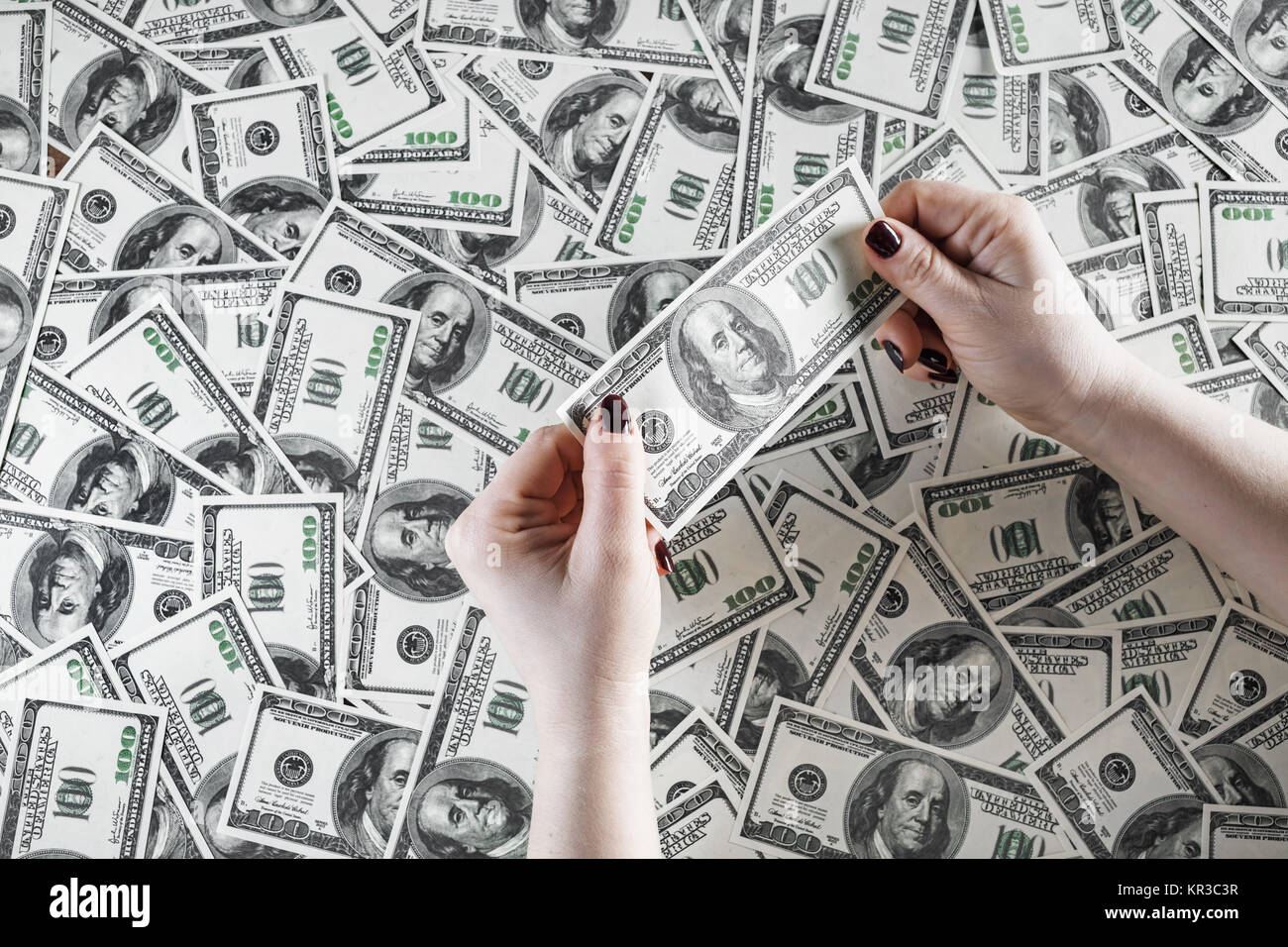 Check the authenticity of money Stock Photo - Alamy