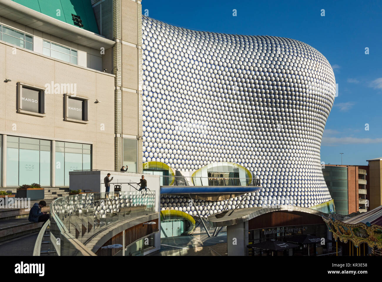 The Selfridges department store building (designed by Future Systems ...