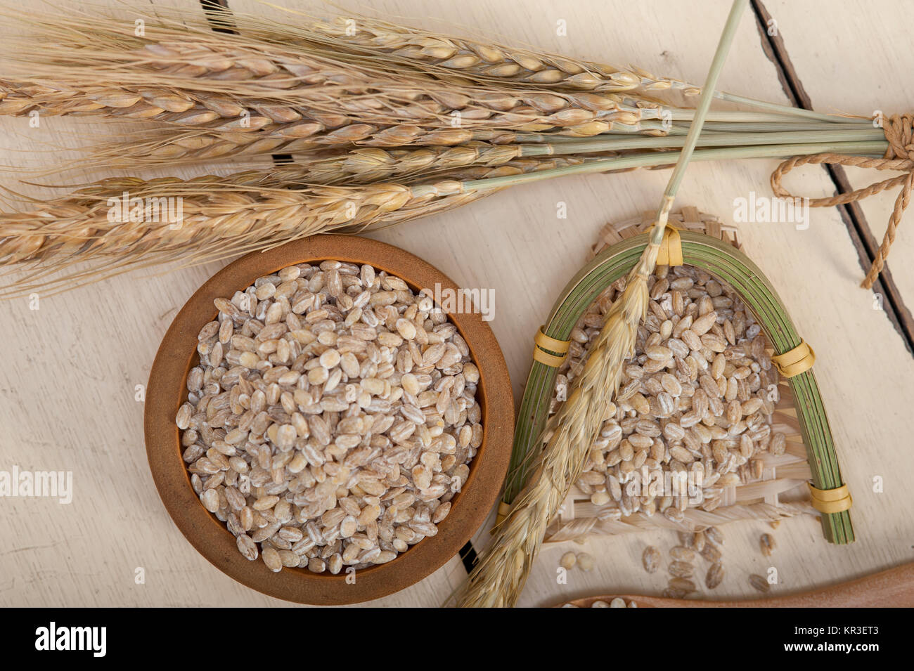 organic barley grains Stock Photo - Alamy