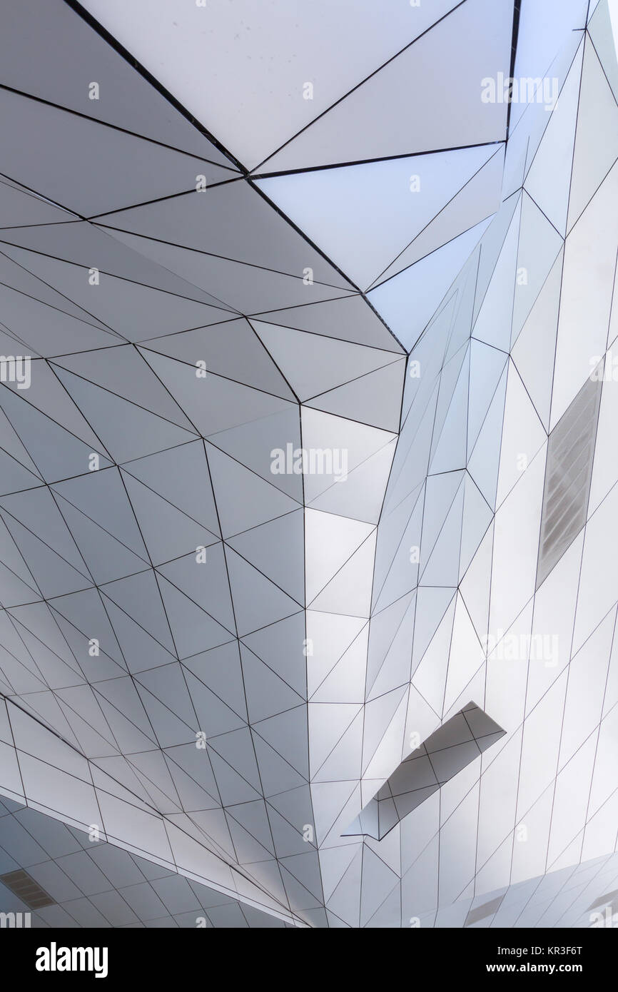 curving roof building Stock Photo - Alamy