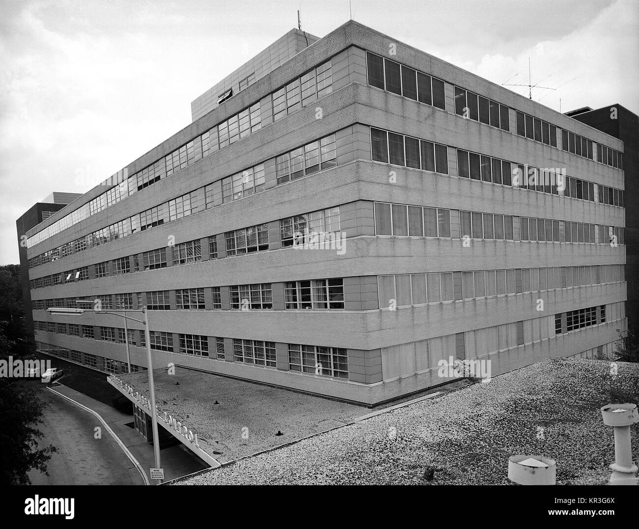 Horizontal oblique view Black and White Stock Photos & Images - Alamy