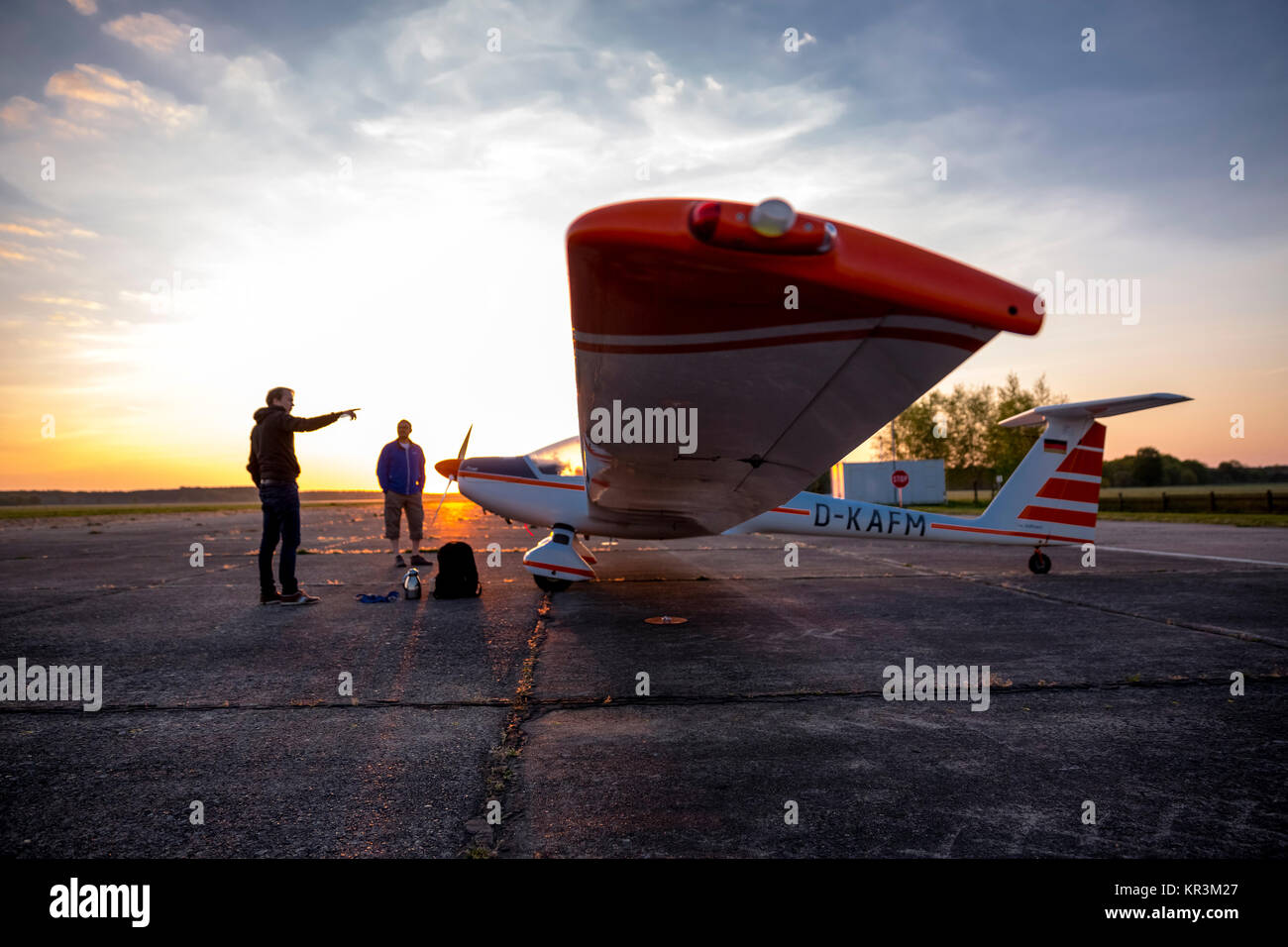 Launch preparations on the Müritz AirPark at Rechlin, TMG Hoffmann ...