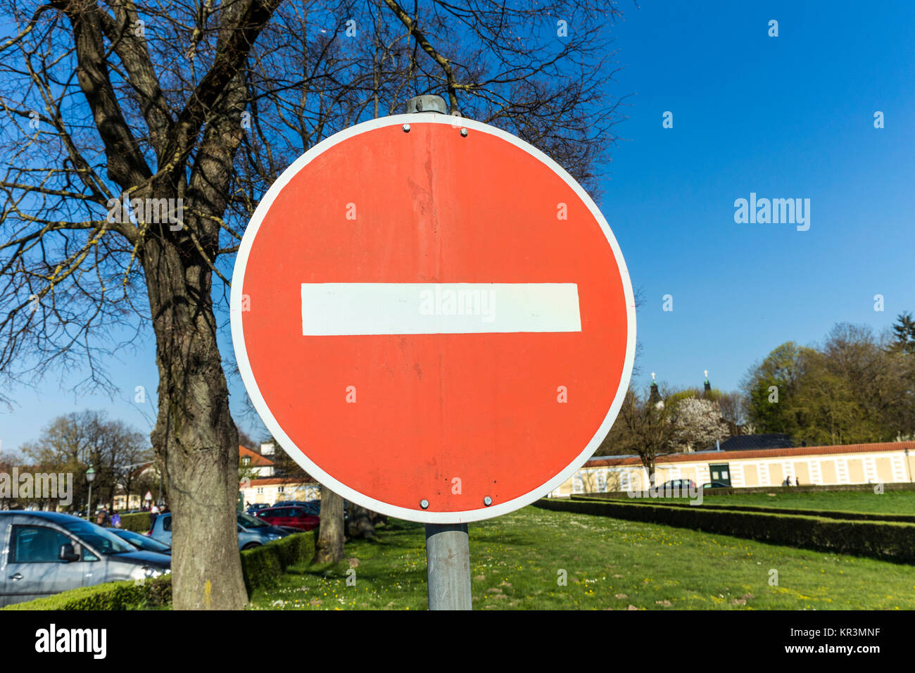 No entry for vehicles traffic sign against blue sky Stock Photo - Alamy