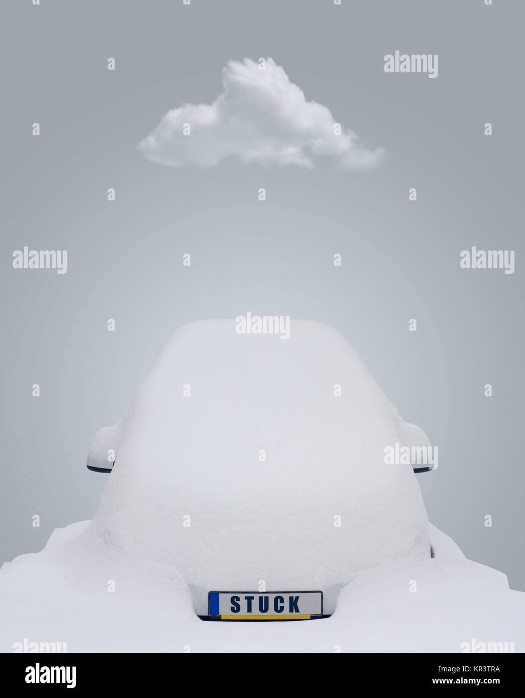 Car stuck in snow Stock Photo - Alamy