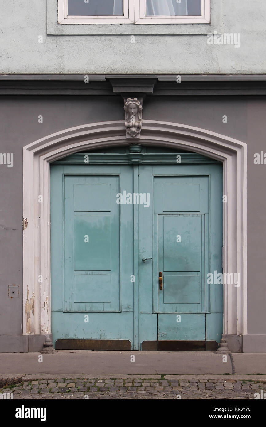 Old decayed door Stock Photo - Alamy