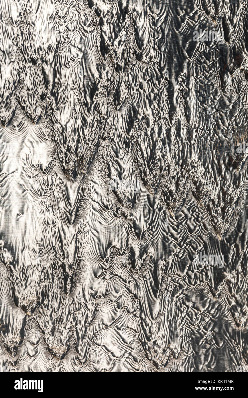 beautiful pattern of flowing water at a metal wall Stock Photo - Alamy