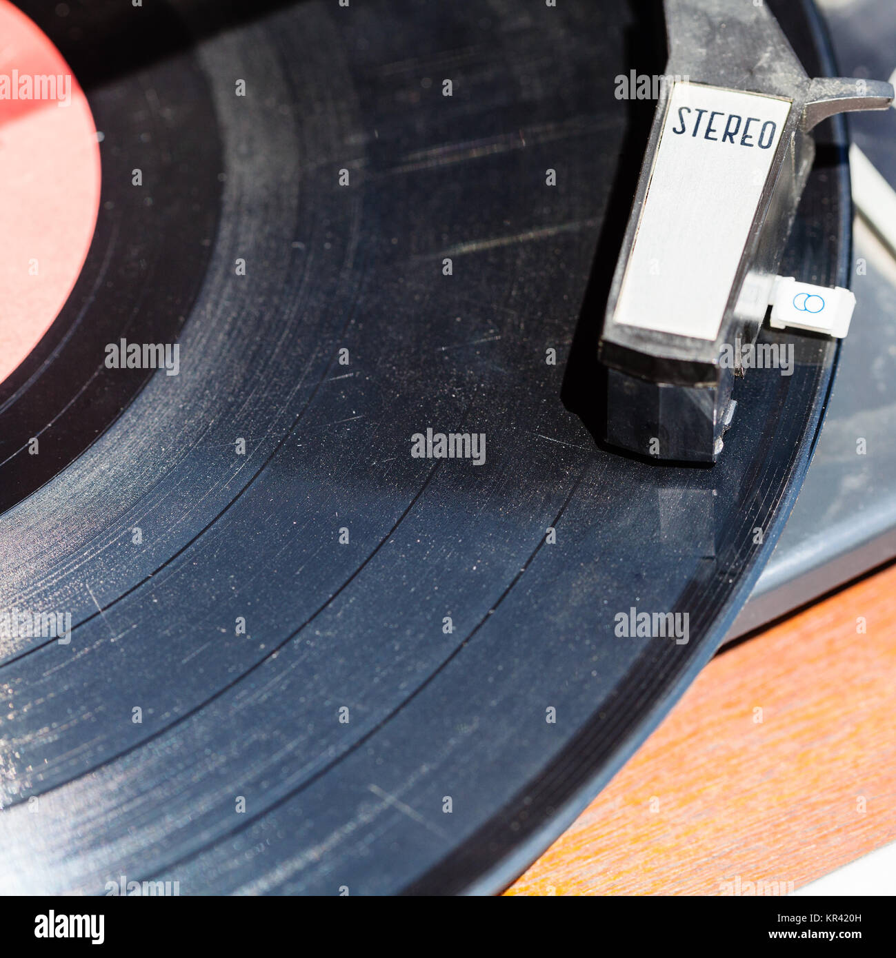 top view of headshell on vinyl record Stock Photo - Alamy