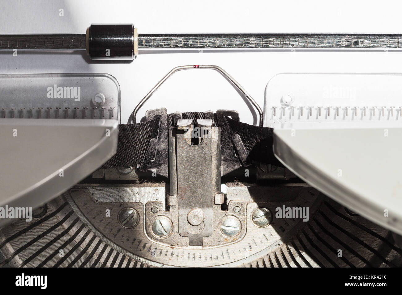 ink ribbon in old typewriter Stock Photo - Alamy