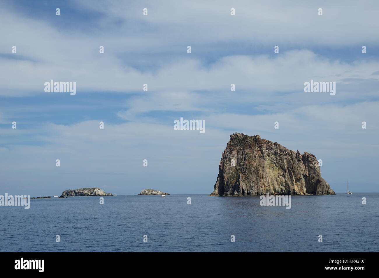 rock formation in the mediterranean Stock Photo - Alamy