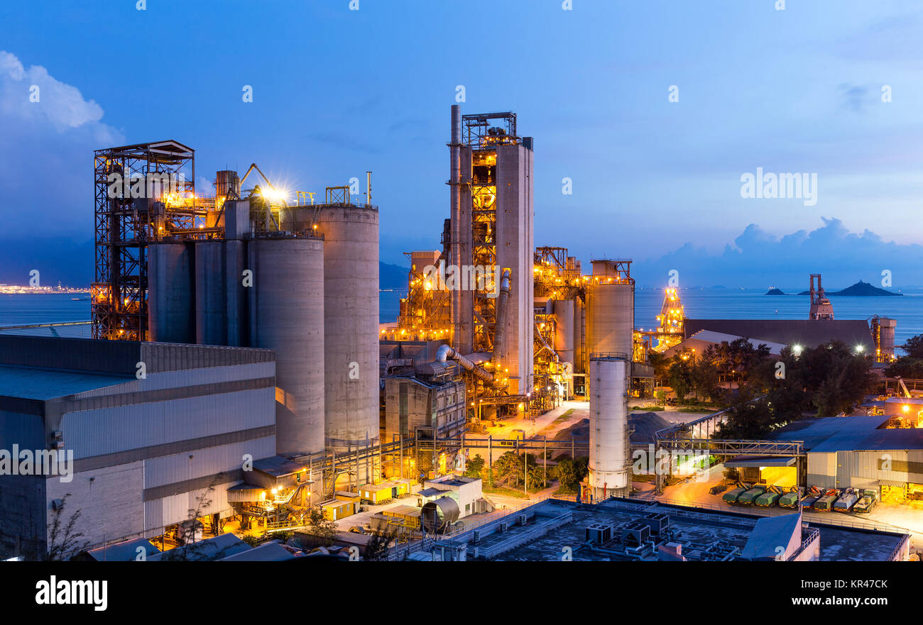 Cement factory at night Stock Photo - Alamy