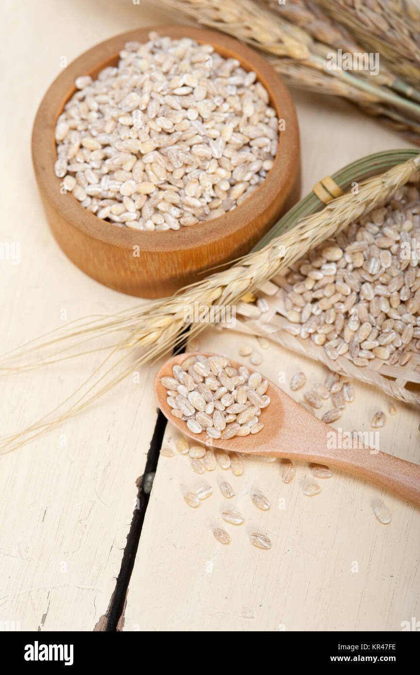 organic wheat grains Stock Photo - Alamy