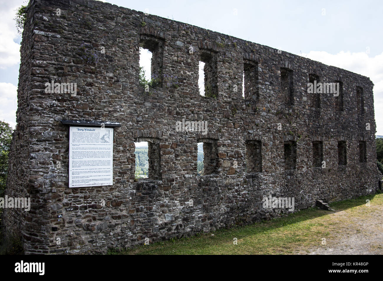 Burgruine windeck hi-res stock photography and images - Alamy