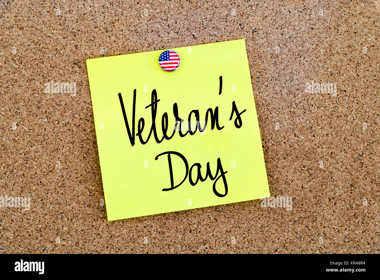 Written text Veterans Day over yellow paper note Stock Photo - Alamy