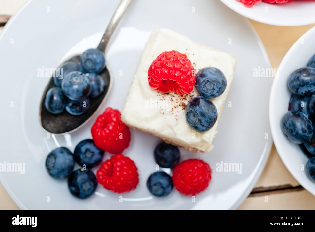 fresh raspberry and blueberry cake Stock Photo - Alamy