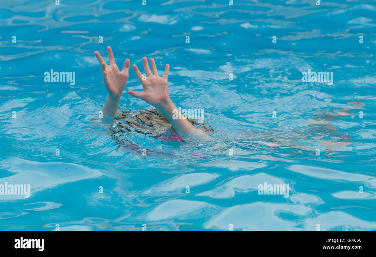 Save drowning child hi-res stock photography and images - Alamy