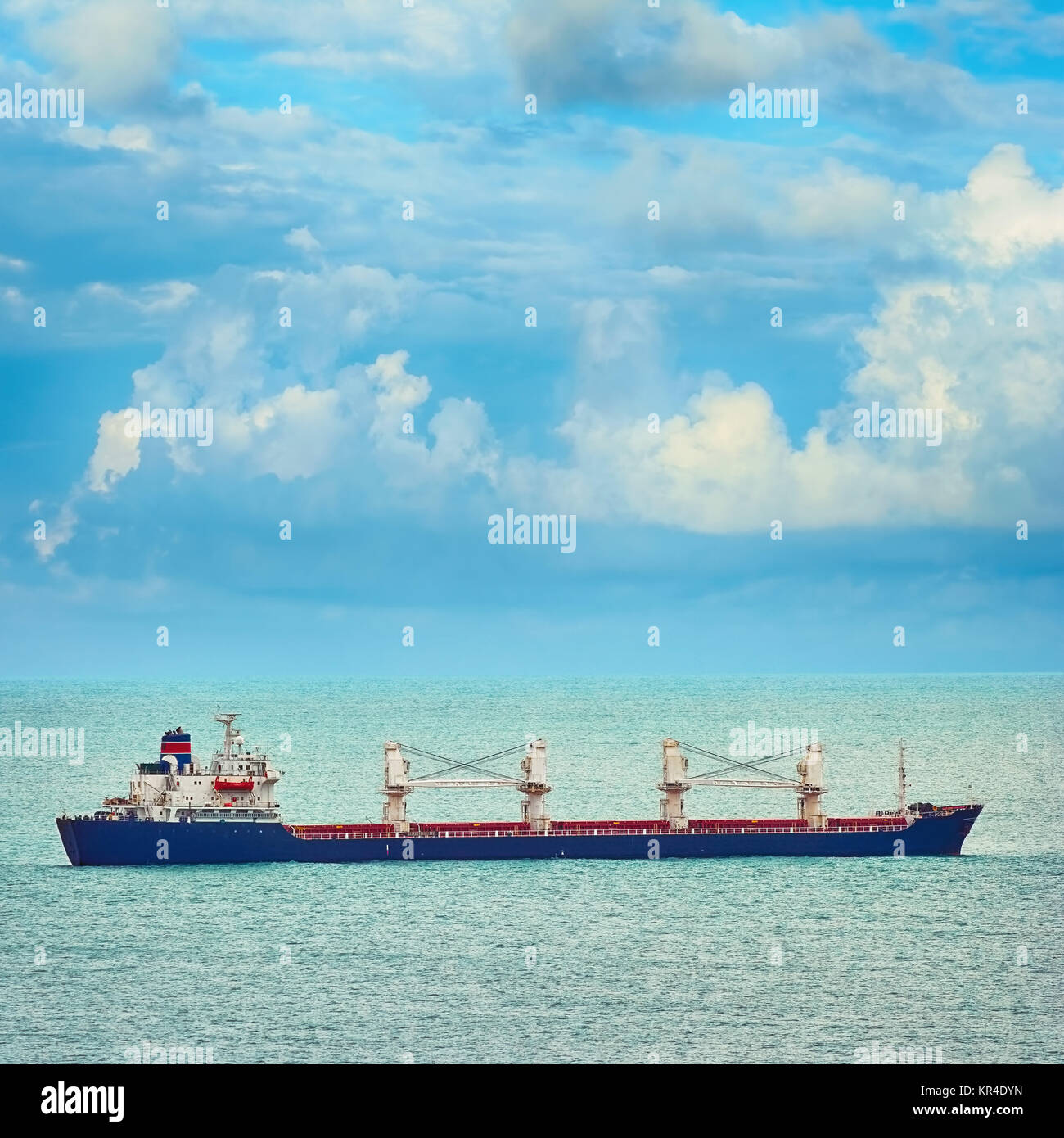 Bulk Carrier Ship Stock Photo - Alamy