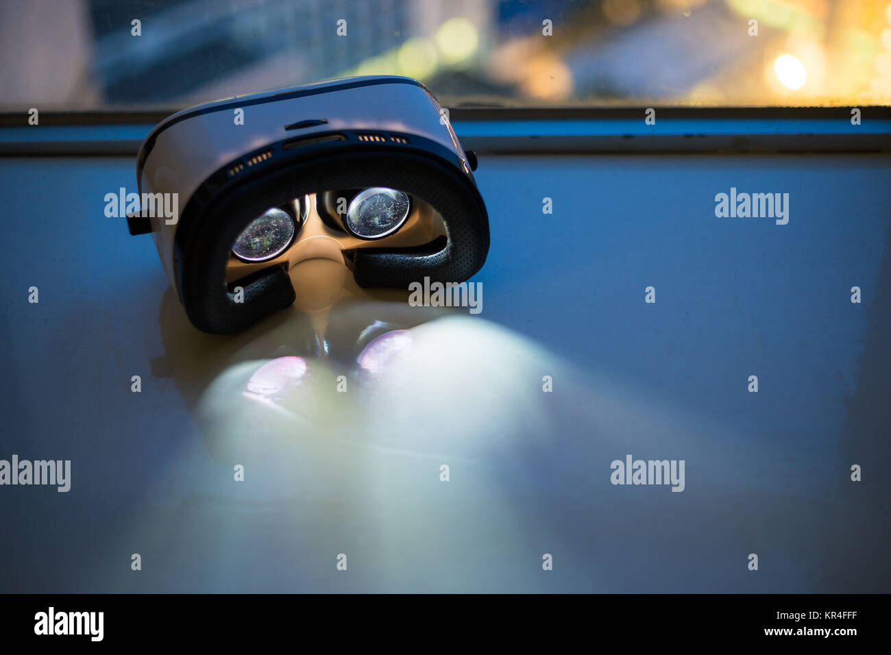 Night vision goggle hi-res stock photography and images - Alamy