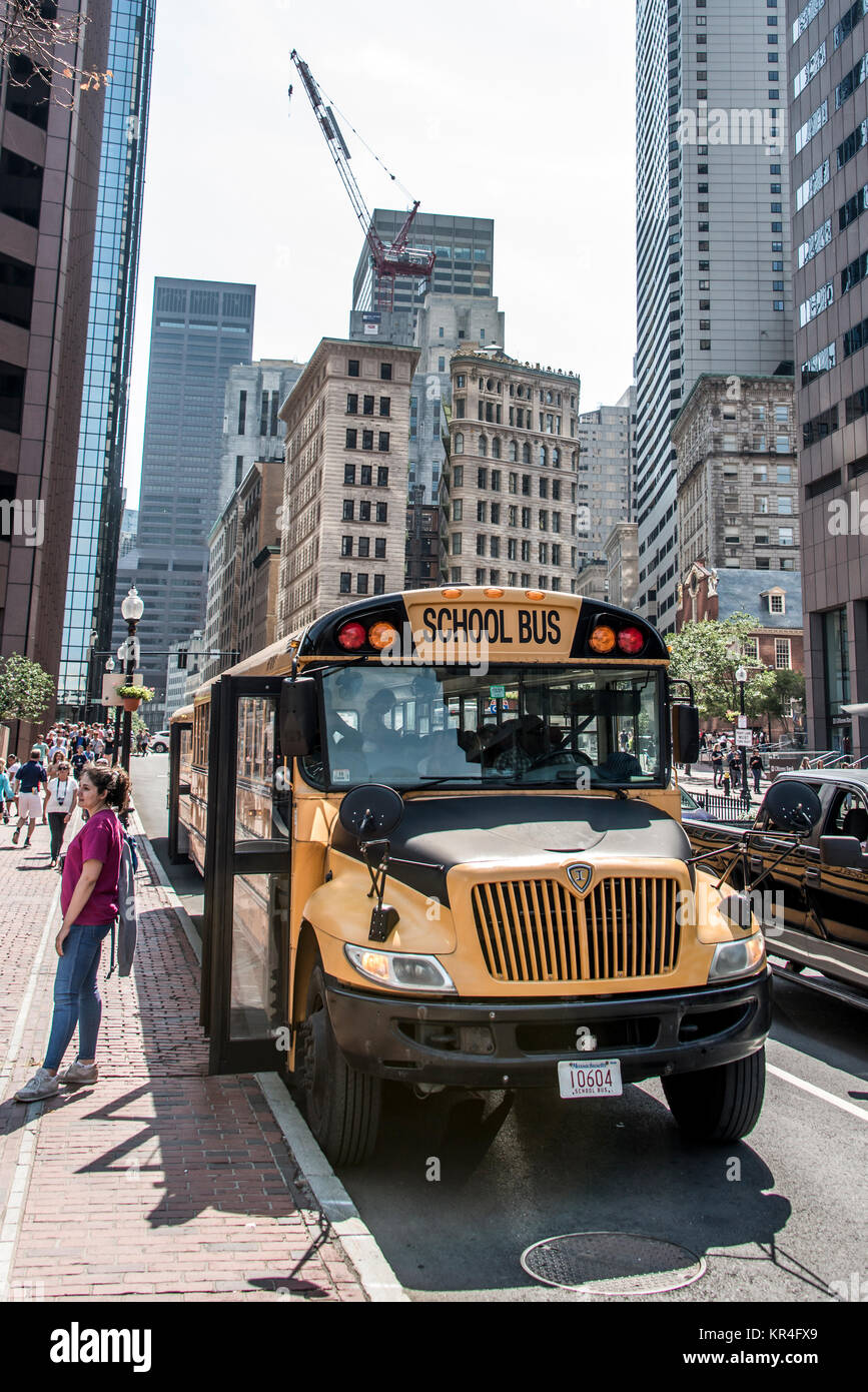 Boston bus stop sign hi-res stock photography and images - Alamy