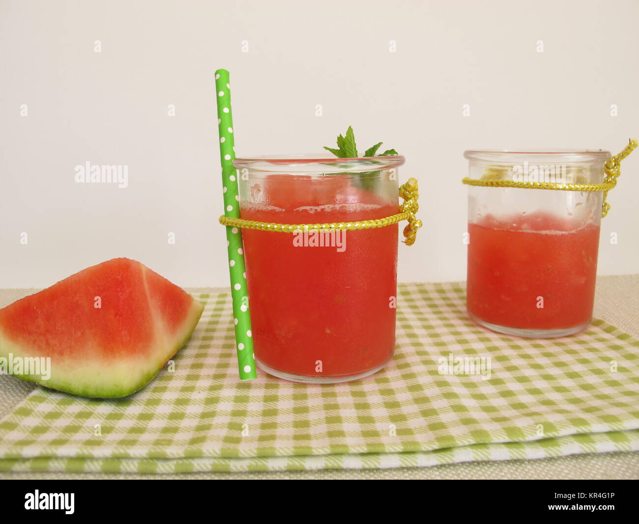 Slush eis hi-res stock photography and images - Alamy