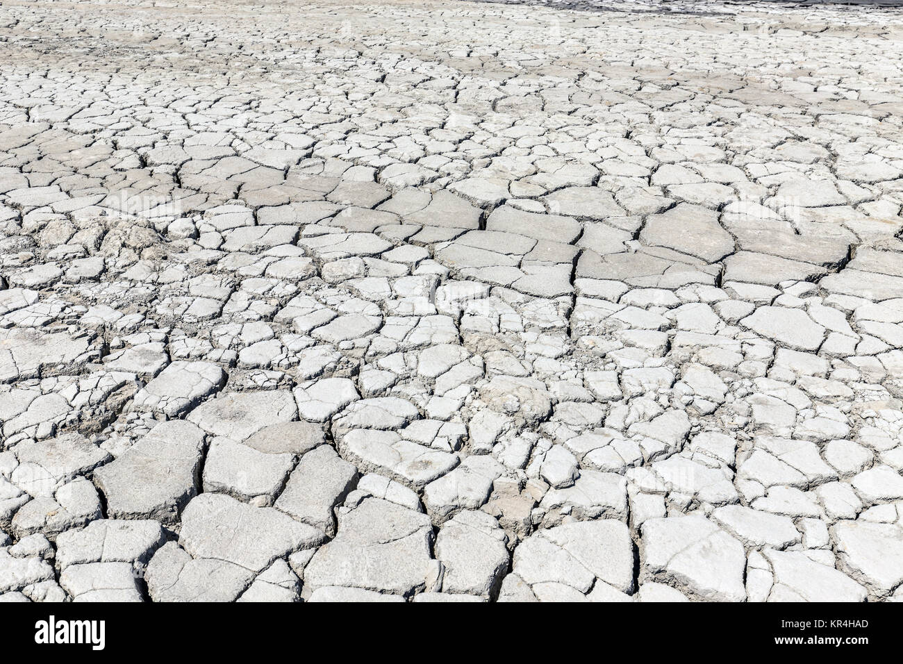 Fissured clay texture hi-res stock photography and images - Alamy