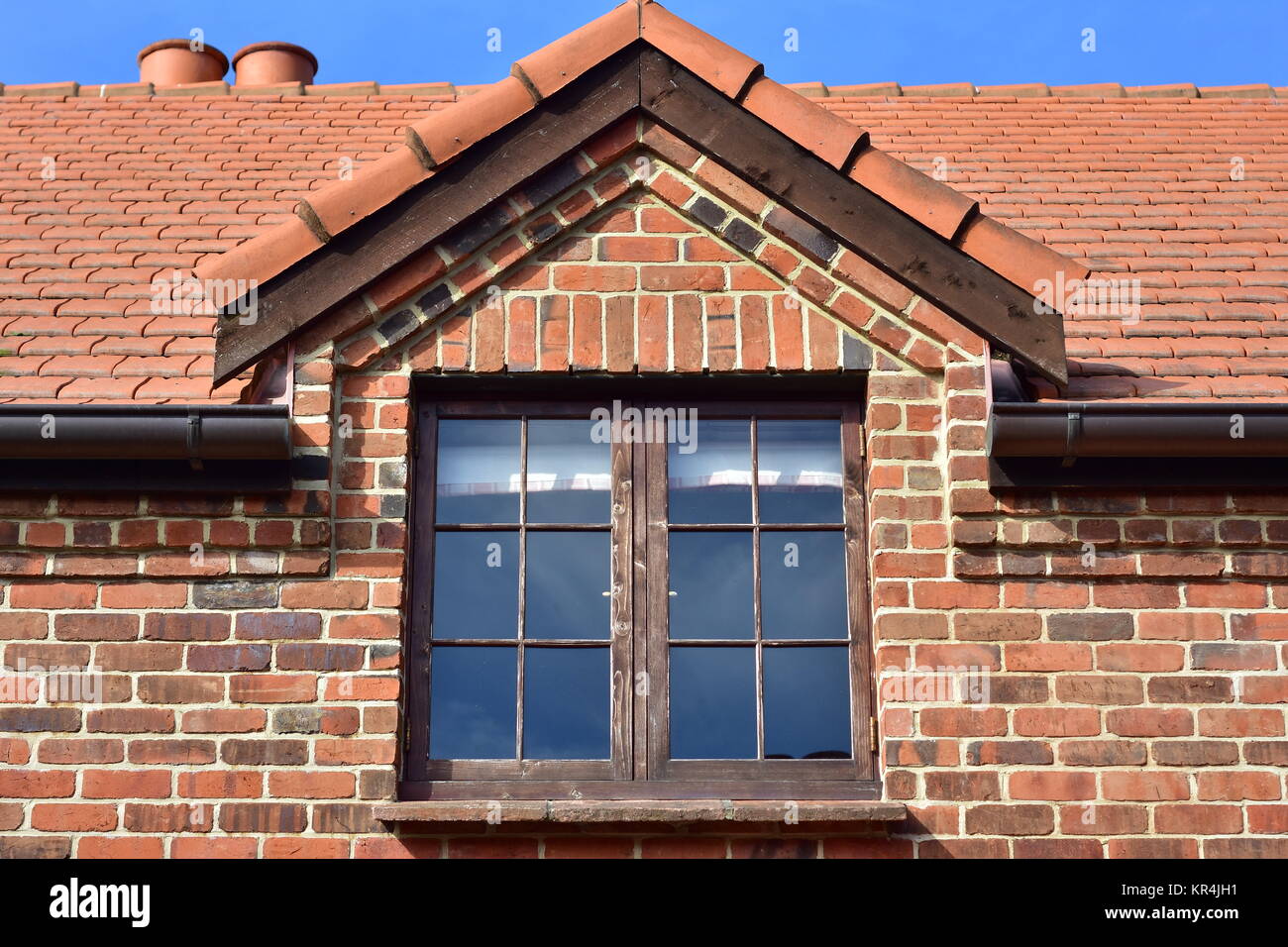 Dormer cottage hi-res stock photography and images - Alamy
