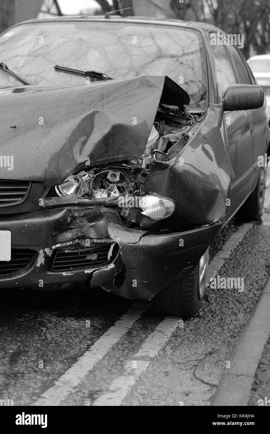 December 2017 - Tree 1 - Car 0, Old green car damaged where it ran into ...