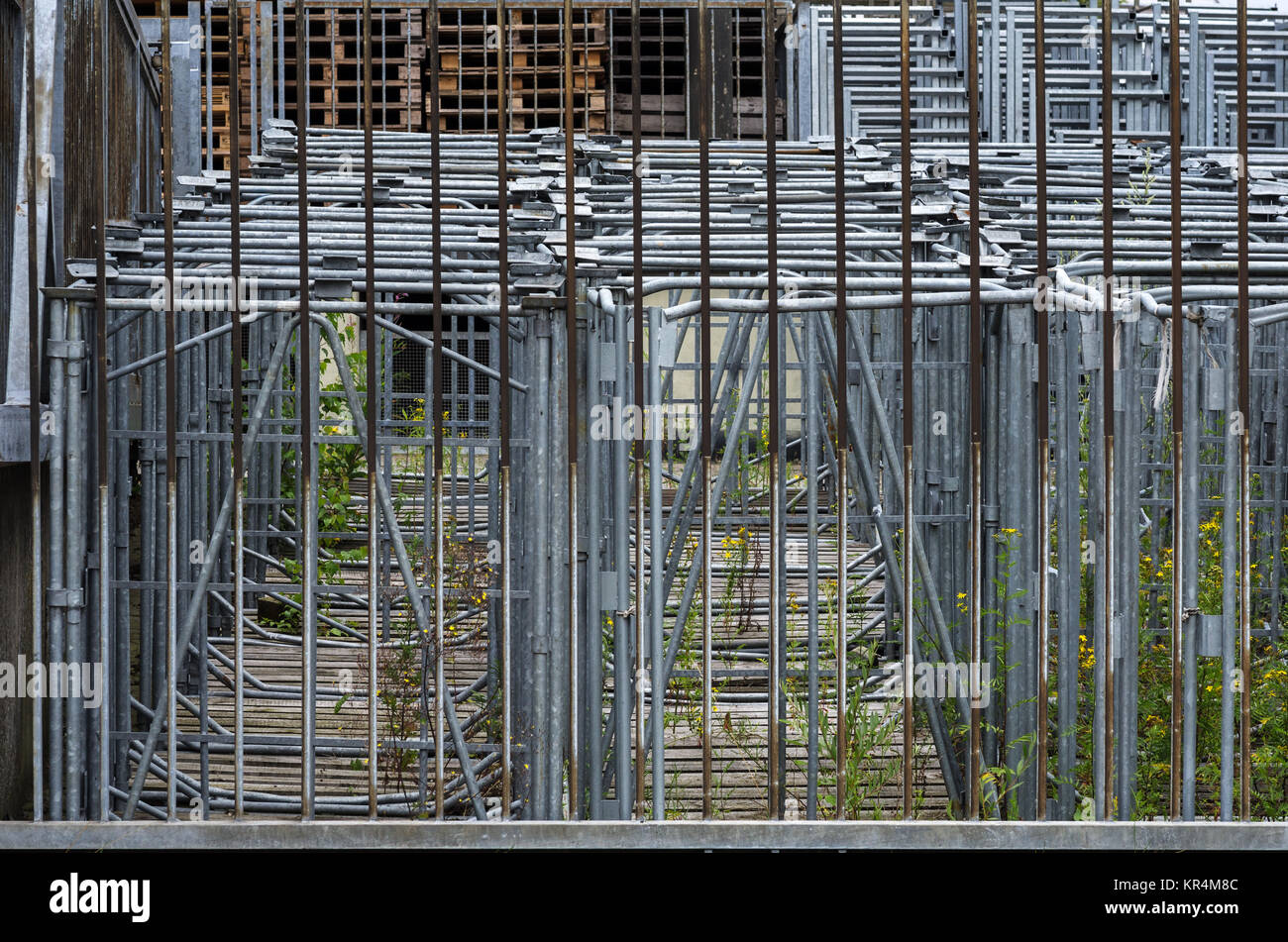 Grid lock hi-res stock photography and images - Alamy