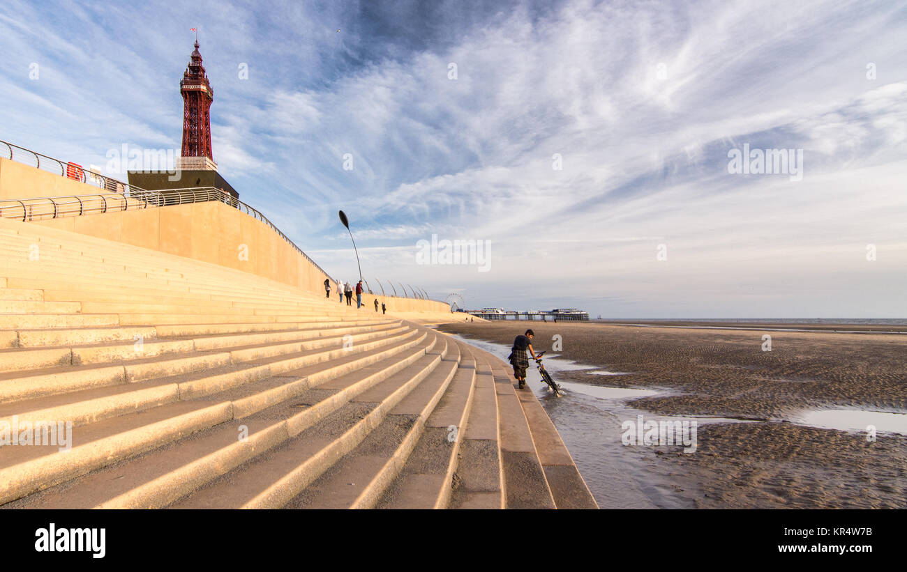 Blackpool beach promenade steps hi-res stock photography and images - Alamy
