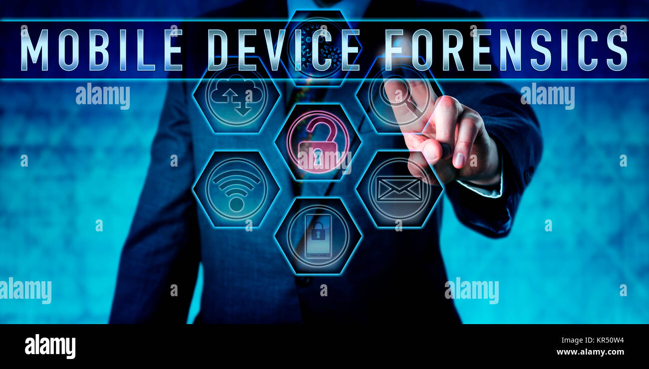 Forensics examiner hi-res stock photography and images - Alamy