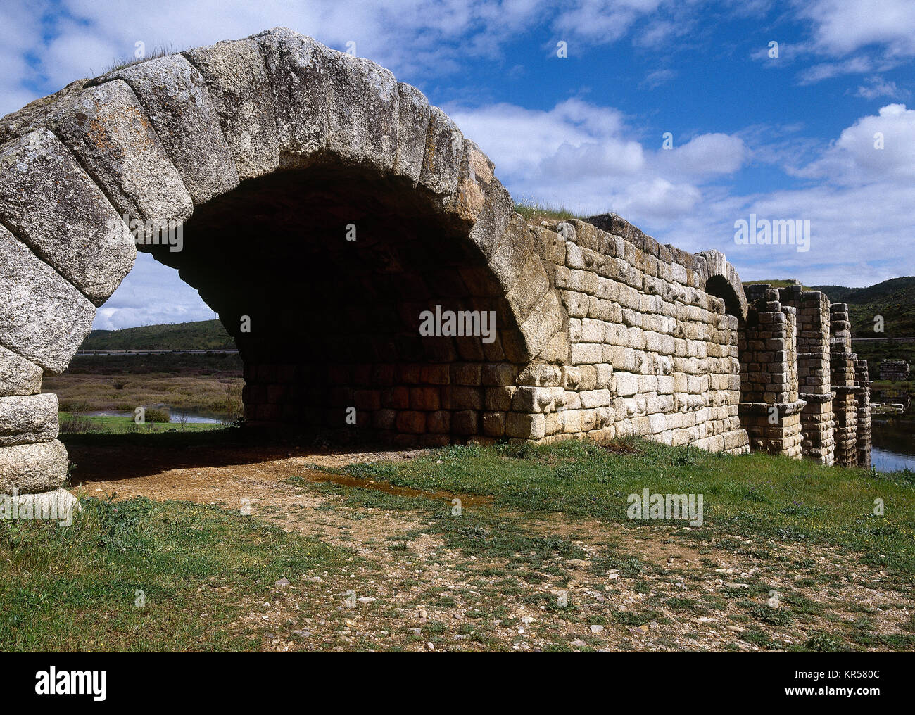 Alconetar Bridge. Roman segmental arch birdge in Extremadura, Spain ...