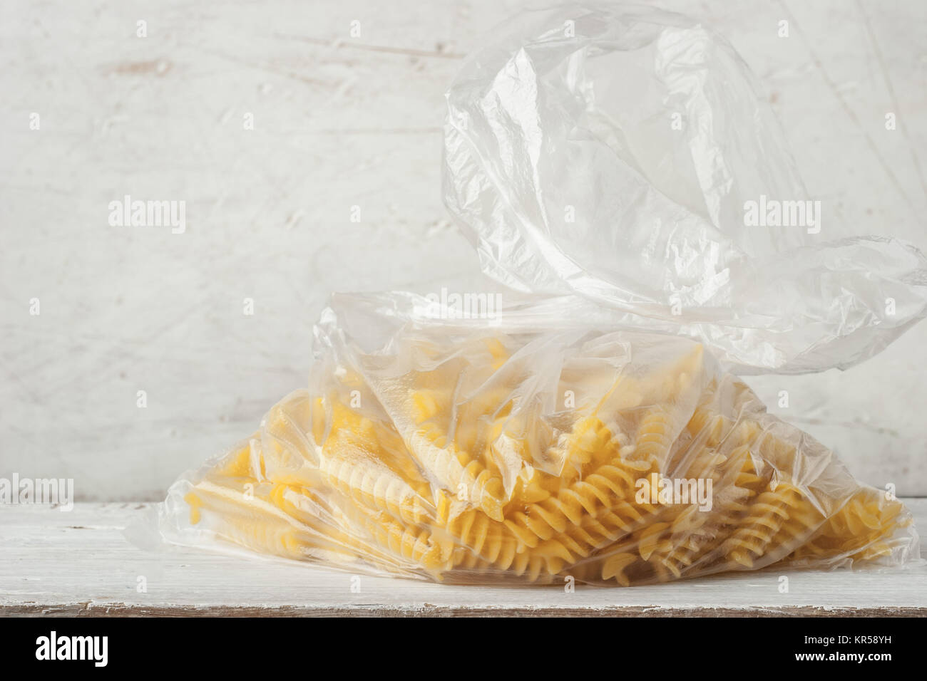 Pasta packet spiral pasta hi-res stock photography and images - Alamy