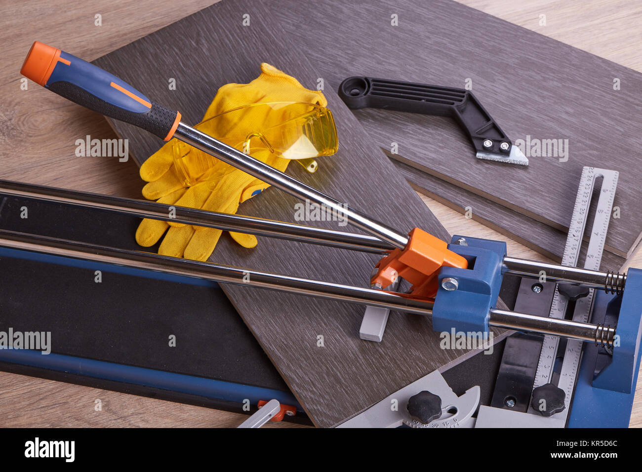 Manual cutter ceramic tile Stock Photo - Alamy