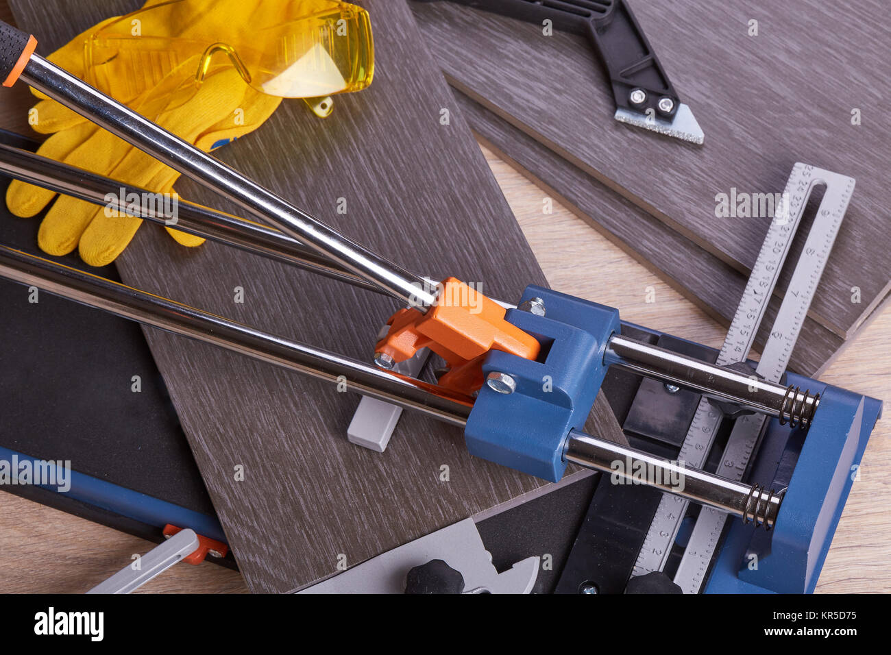 Manual cutter ceramic tile Stock Photo - Alamy